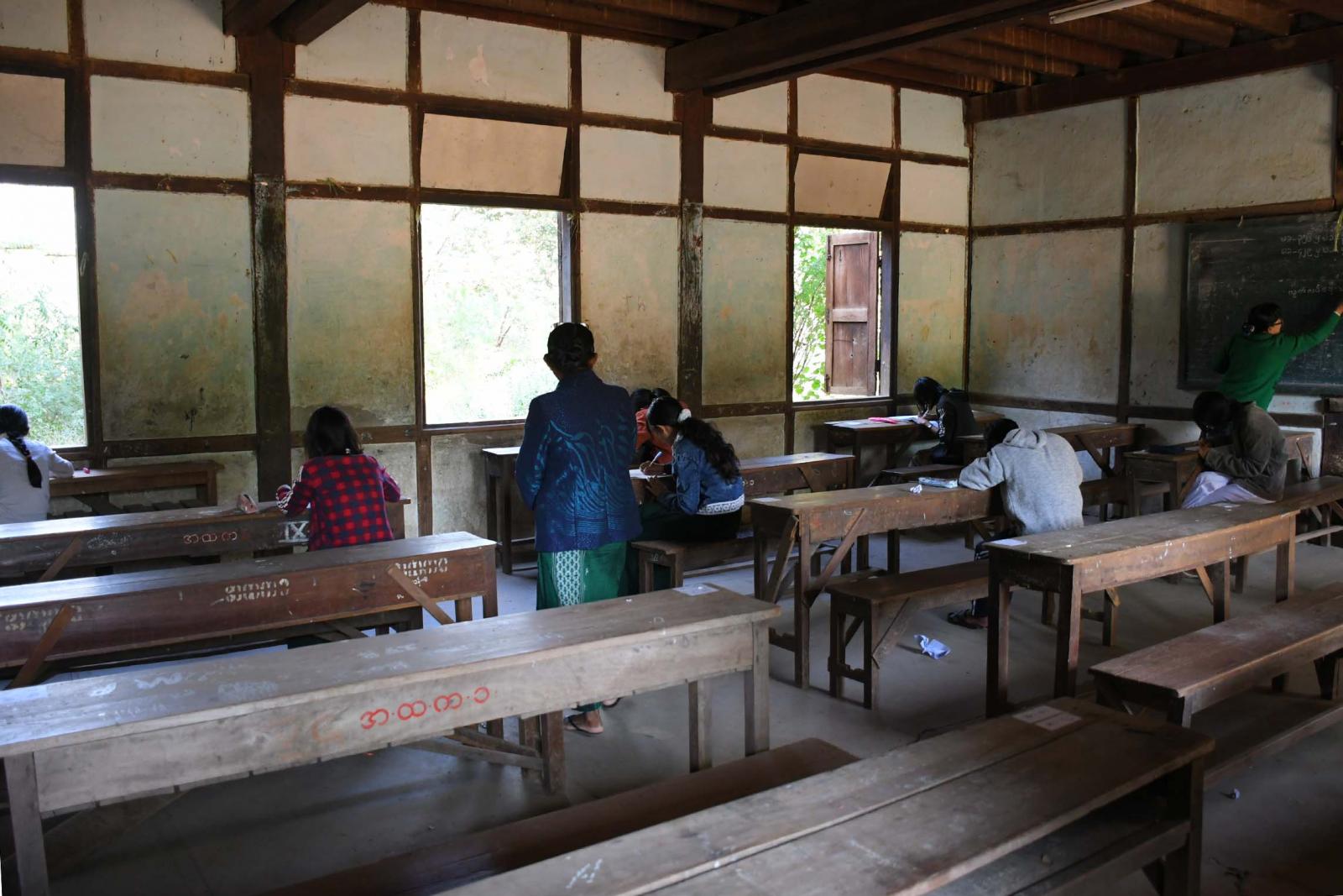 မြင်းခြံမြို့၌ ၇၆ နှစ်မြောက် လွတ်လပ်ရေးနေ့အထိမ်းအမှတ် အထက်တန်းအဆင့်နှင့် အလယ်တန်းအဆင့